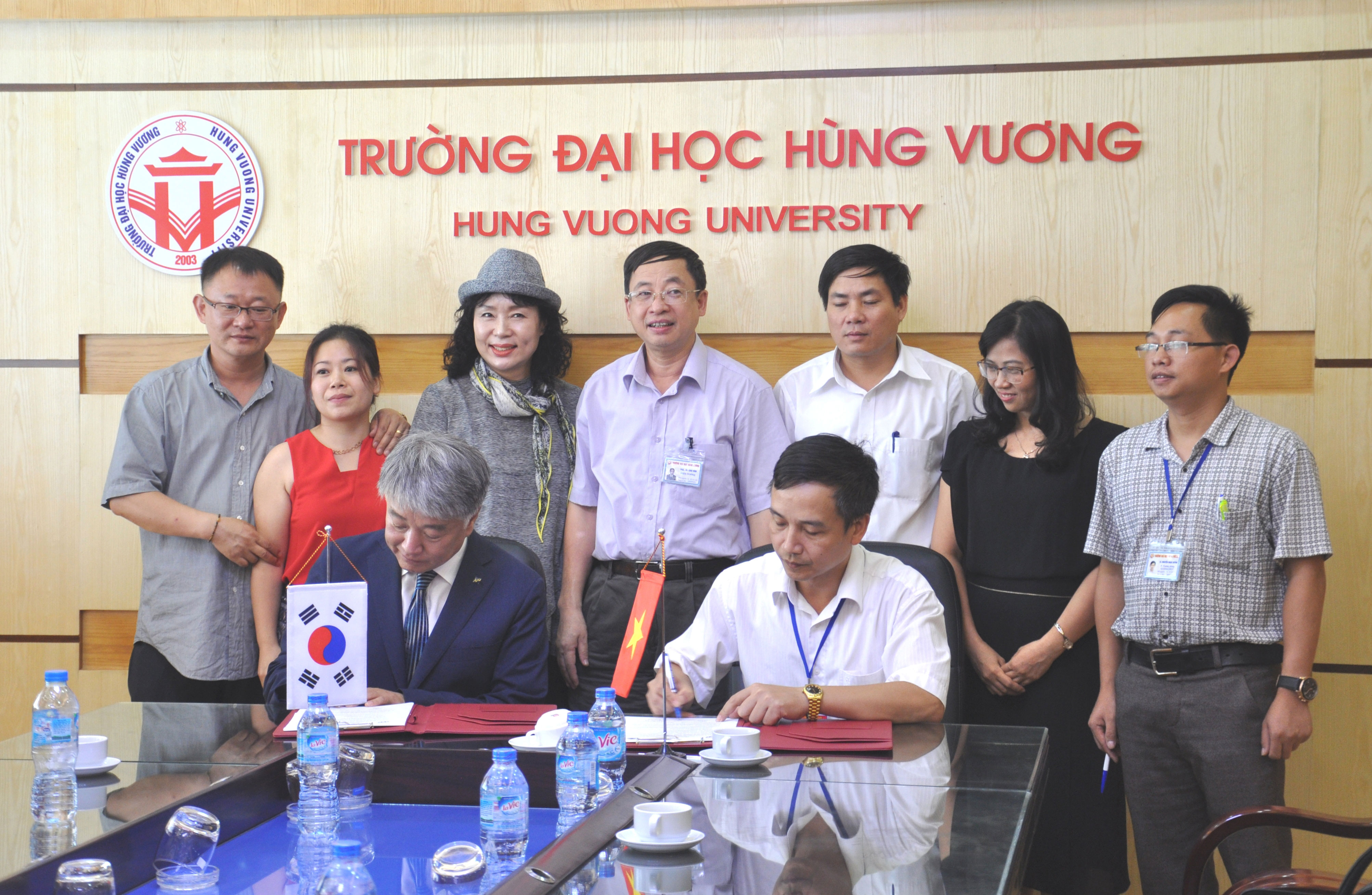 Đoàn công tác của Trường Đại học Chung Woon, Hàn Quốc thăm và làm việc ...