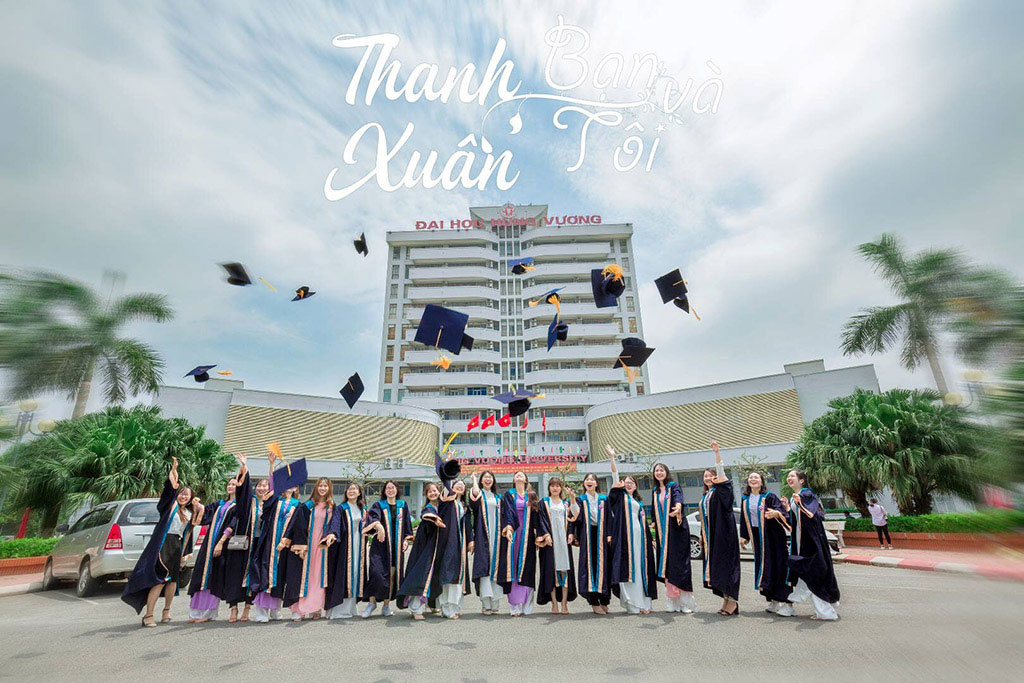 Bồi hồi, xúc động trước ngày tốt nghiệp của sinh viên HVU | Trường Đại ...